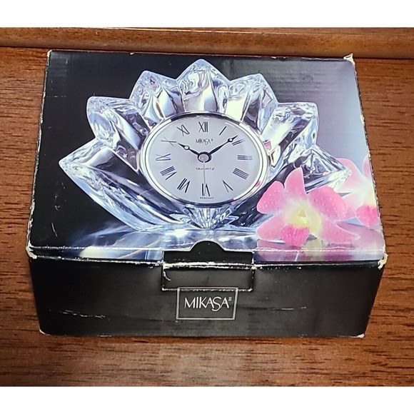 Mikasa | Wall Decor | Rare Vintage Mikasa Fleurisse German Quartz Desk ...